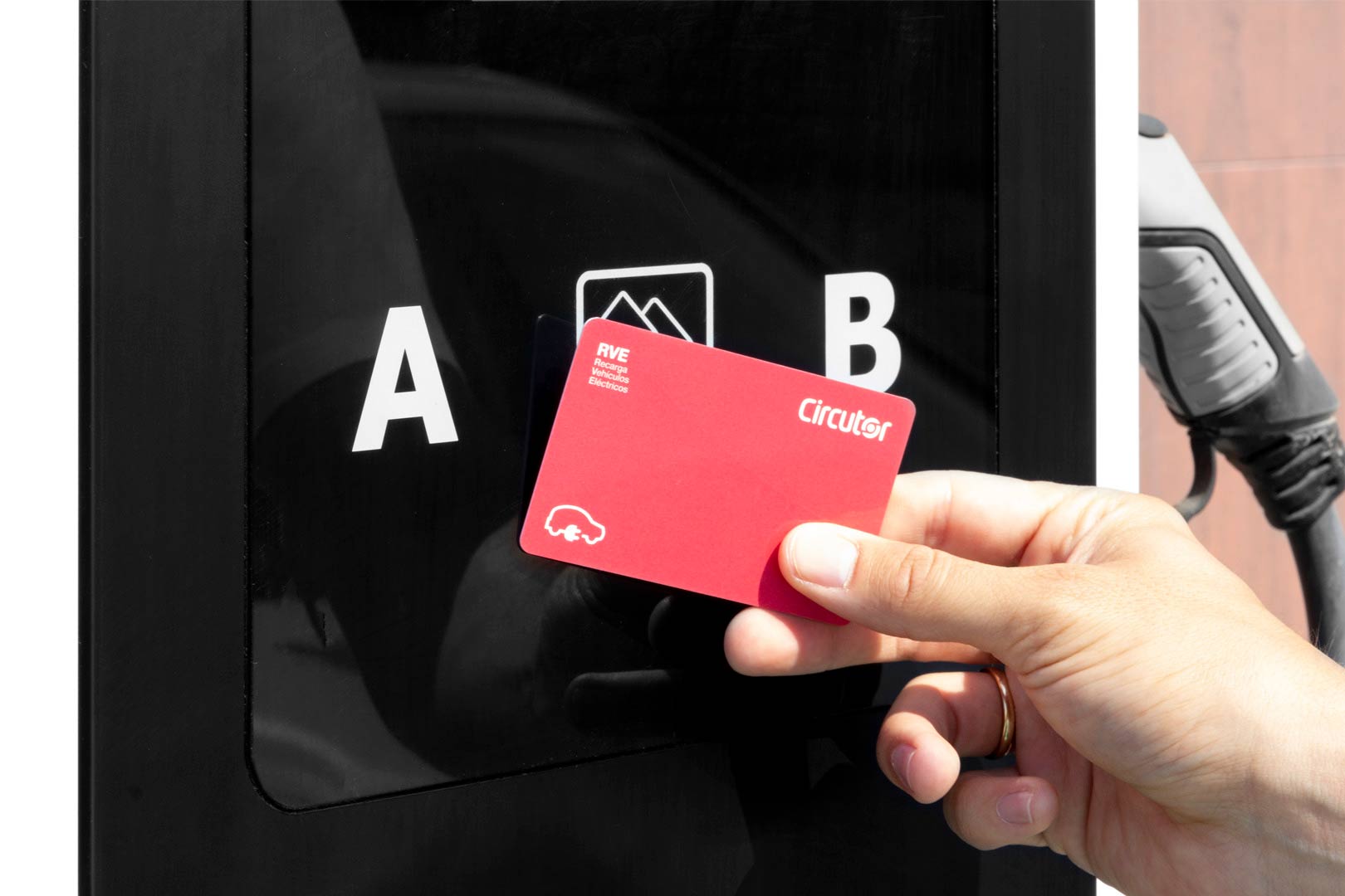 Aspectos clave para realizar una instalación de puntos de recarga en ...